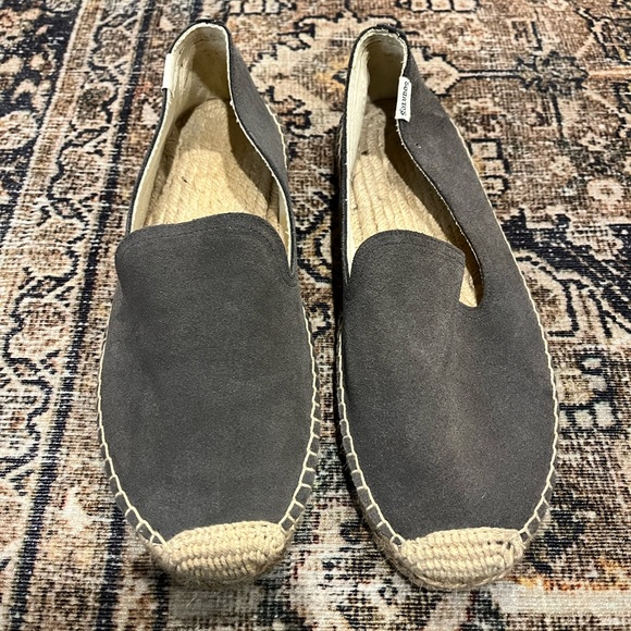 Soludos | Shoes | Soludos Grey Suede Slipon Flat Espadrilles Shoes Us ...